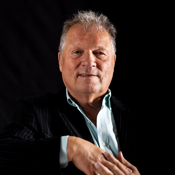 Thomas Freitag »Hinter uns die Zukunft«